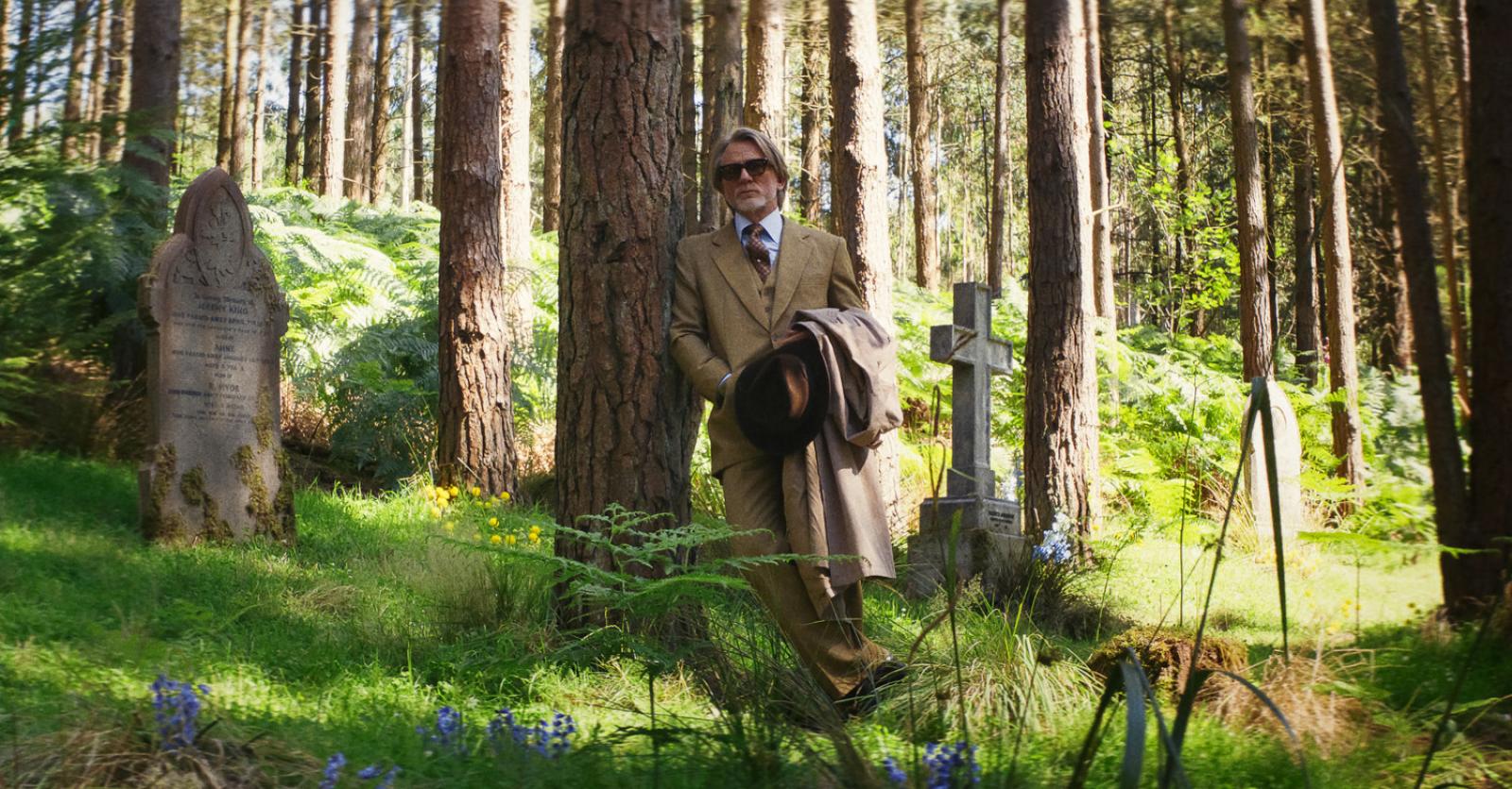 Secret therapy gabriel features smaller hair, breasts a lot