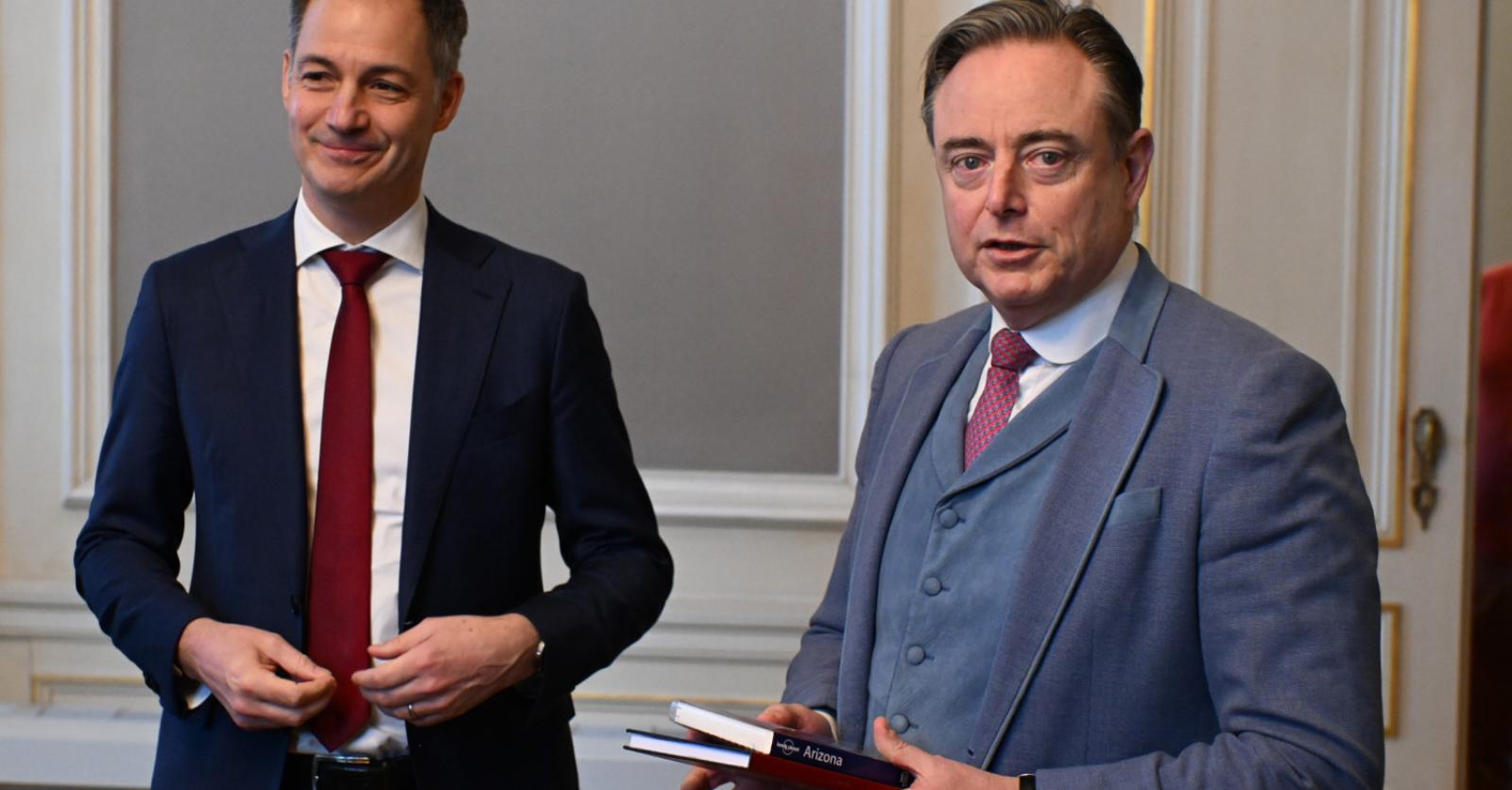 Waarom Bart De Wever soms meer op Alexander De Croo lijkt dan hij zou ...