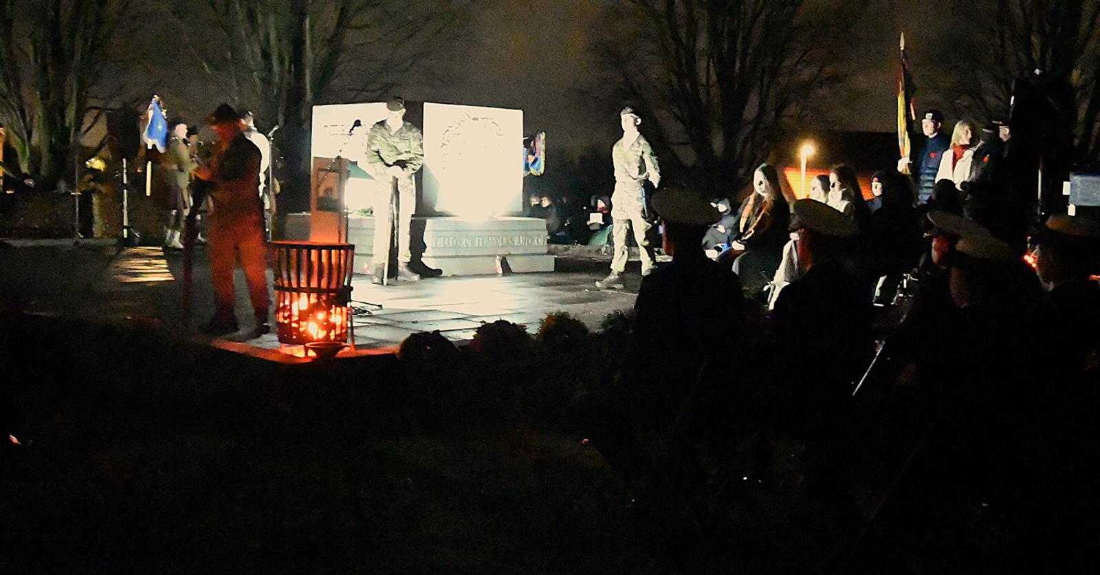 Einde van Slag bij Passendale herdacht met fakkeltocht - KW.be