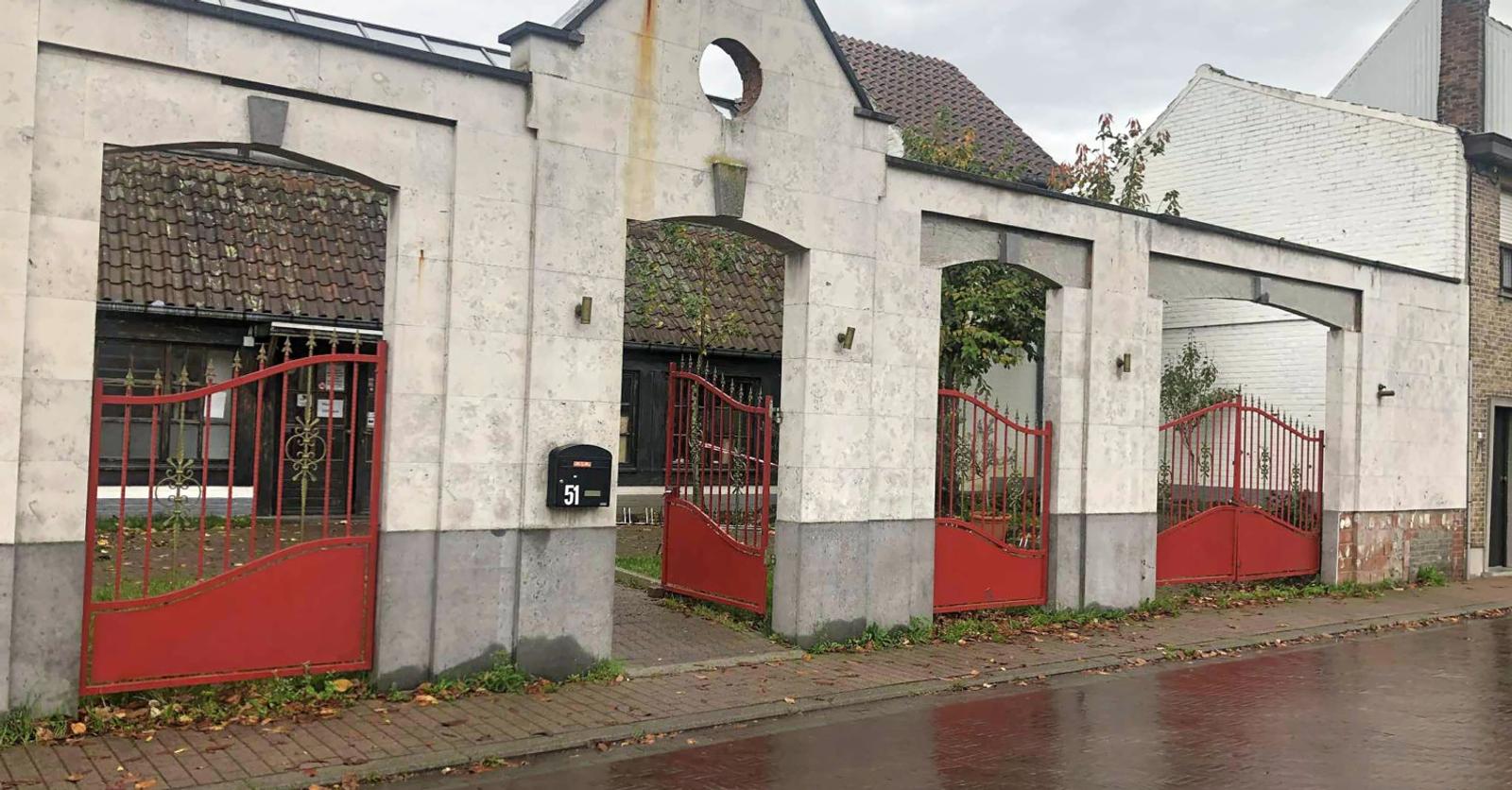 Ook deputatie weigert moslimgemeenschap vergunning voor Salons ...