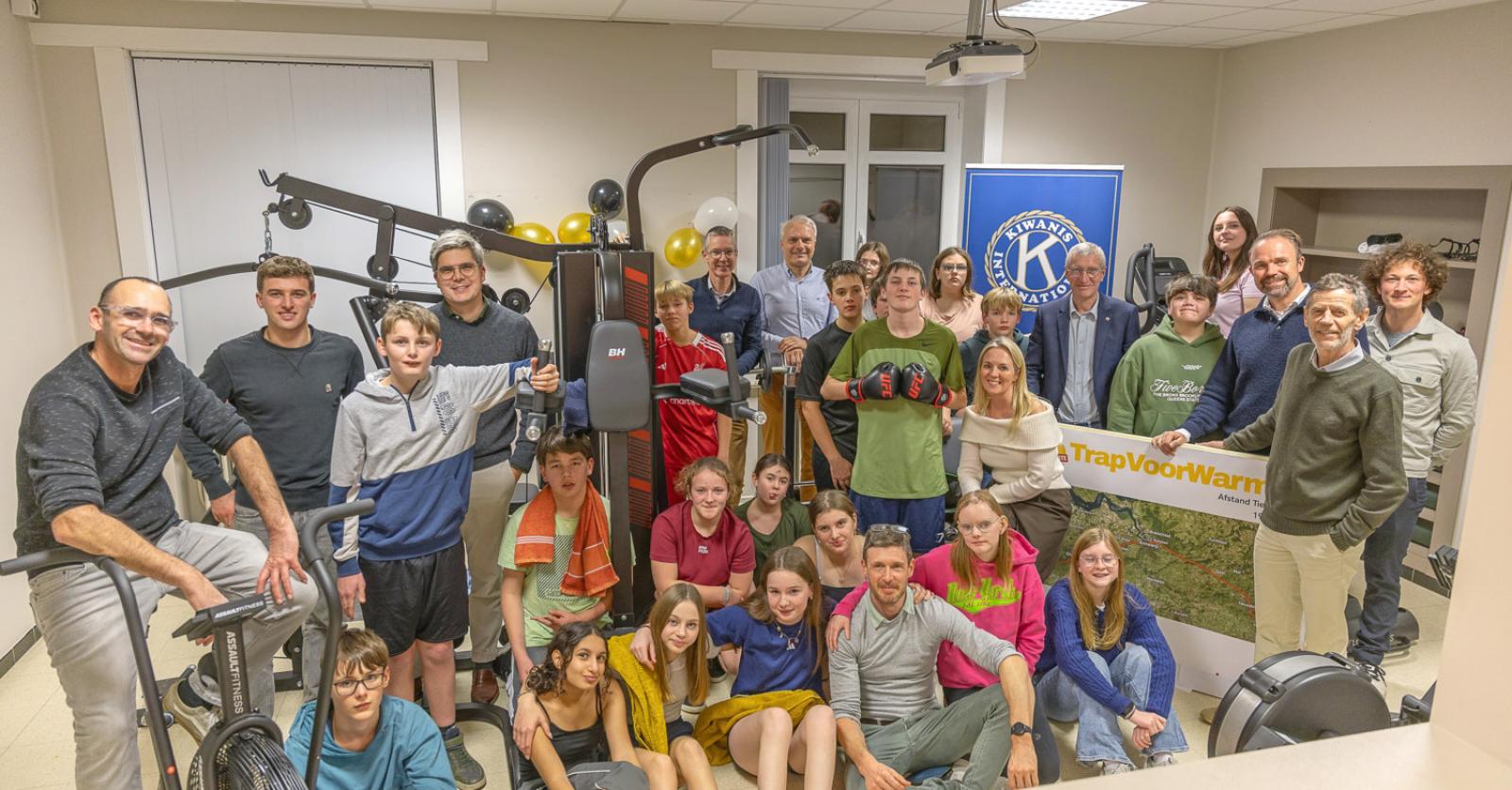 Kiwanis schenkt internaten Molenland Tielt nieuwe fitnessapparatuur ...