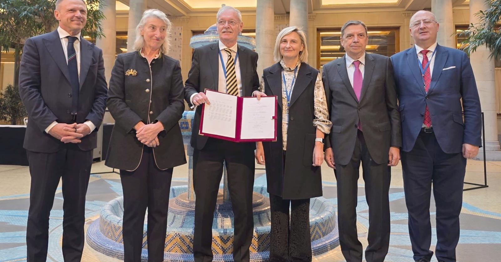 Minister Hilde Crevits vraagt dringende hervorming Europees ...