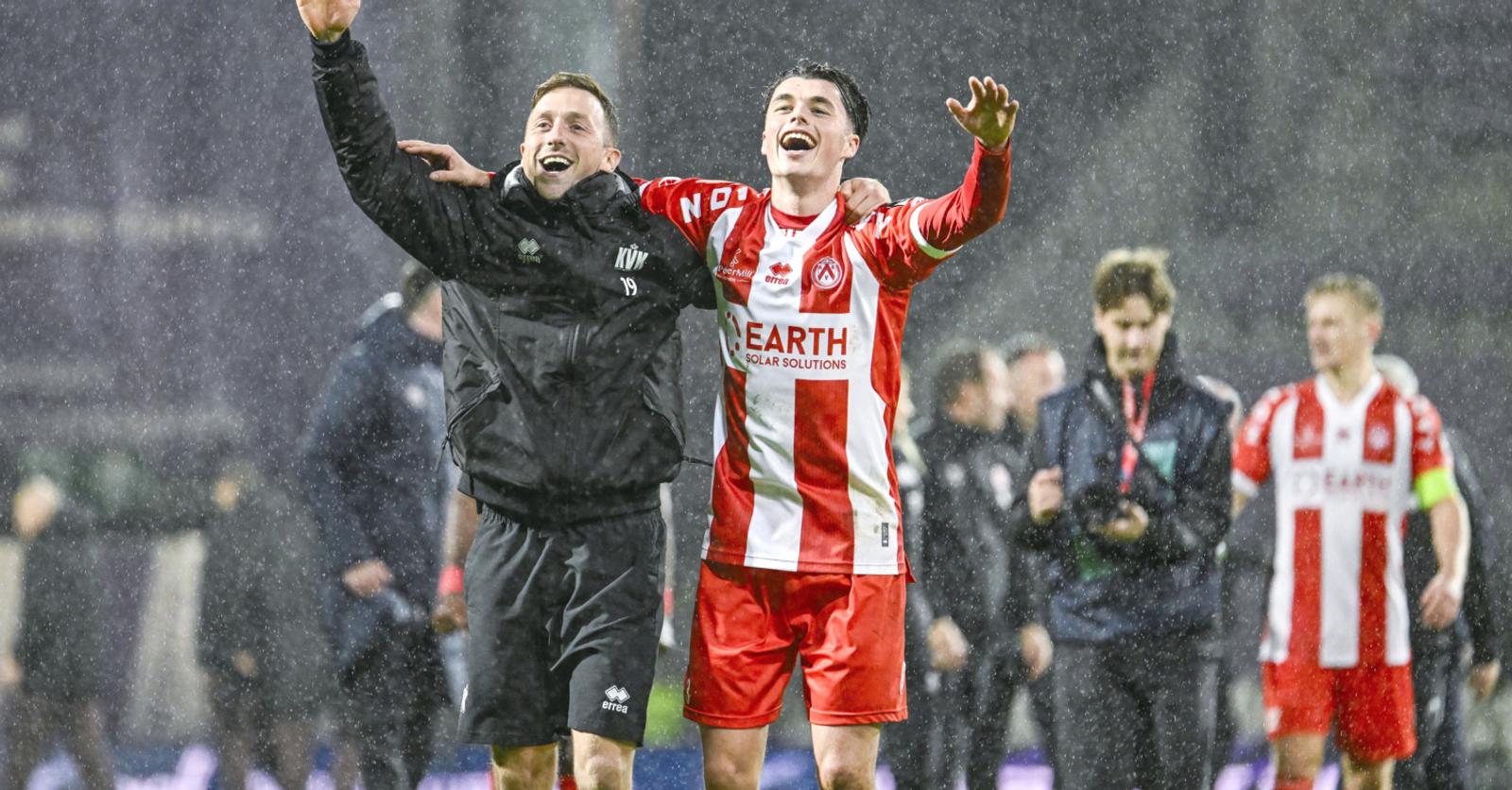“De fans zijn crazy. Telkens ik ze hoor zingen, krijg ik kippenvel ...