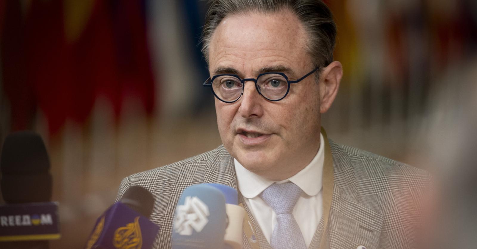 Overspeelt Bart De Wever zijn hand met zijn brief over de Russische ...