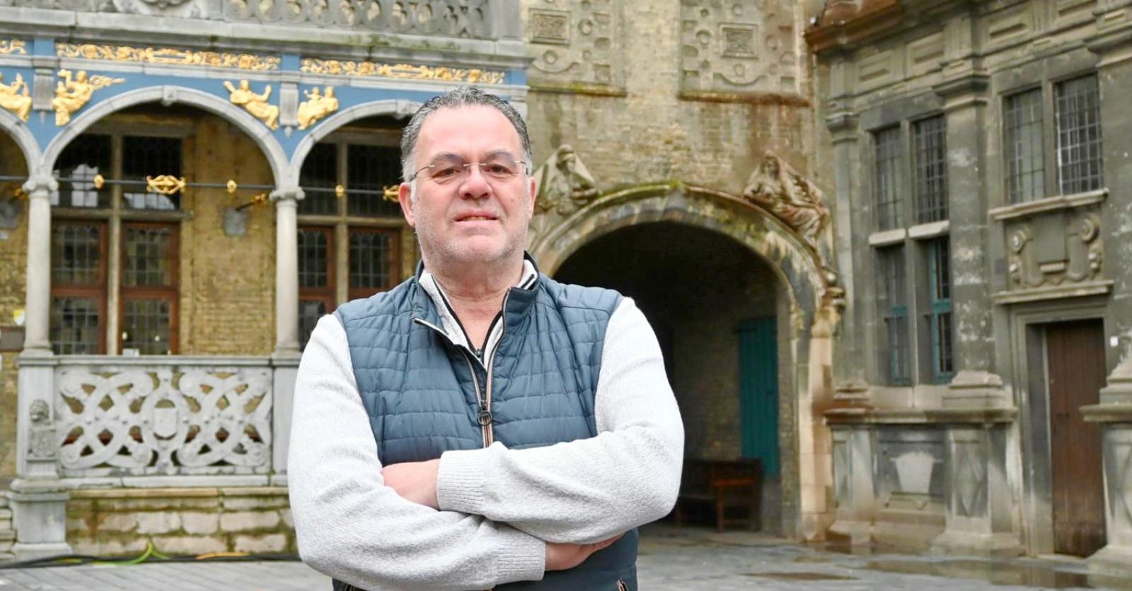 Horecaondernemer Eric Gunst (61) is thuis in Veurne: “Ons stadsbestuur ...