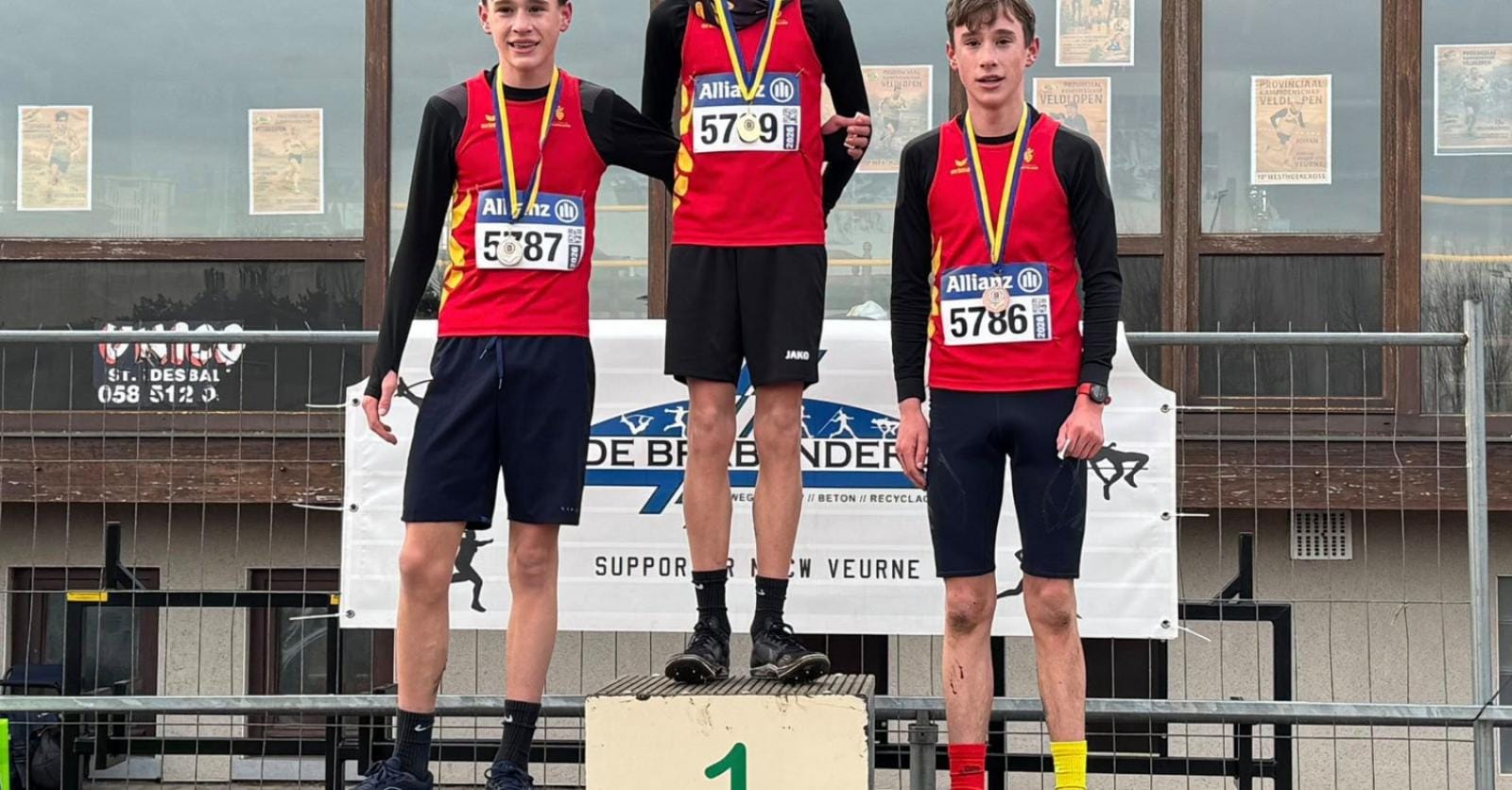 Poperings podium bij cadetten op PK veldlopen: "Dit voelt als een droom ...