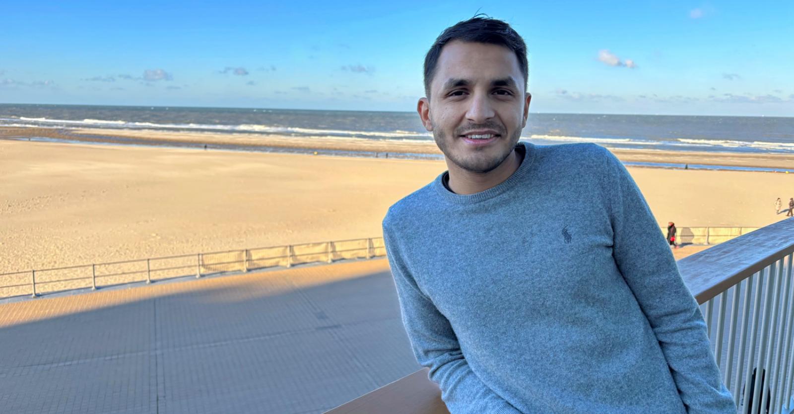 Comedian Mohsin Abbas (37) voelt zich thuis in Oostende: “Mensen komen ...