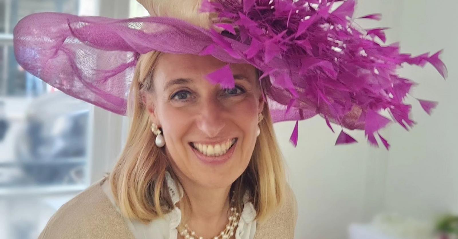 On a rencontré "Hélène Les Précieuses", star BCBG d'Instagram