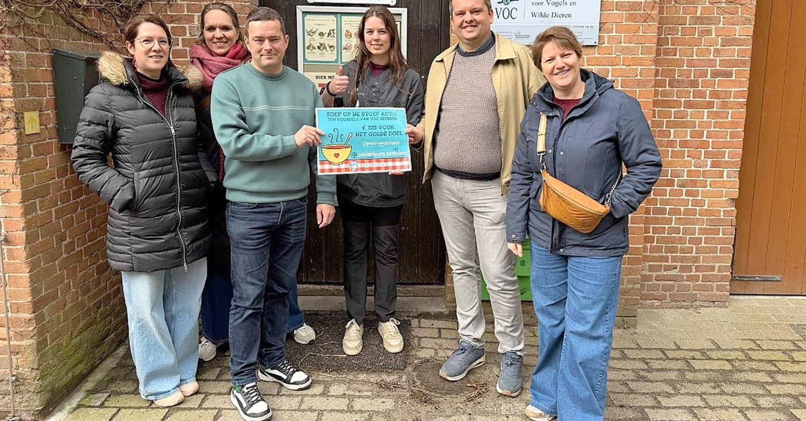 Soep op de Stoep Wingense scholen brengt 725 euro op voor VOC Beernem ...