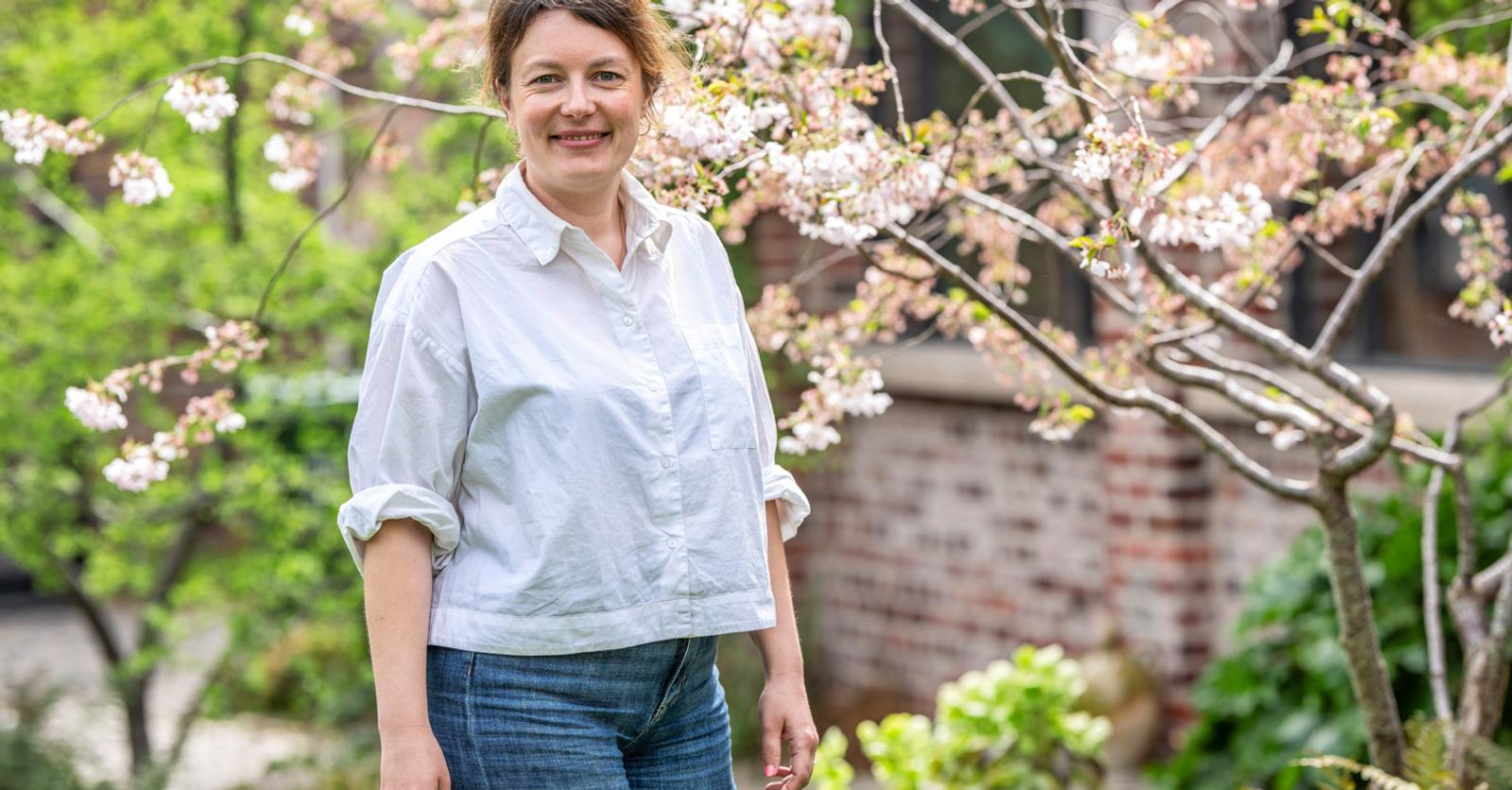 Lore Berteloot (36), de vrouw achter kunstschilder Kristof Santy, is ...