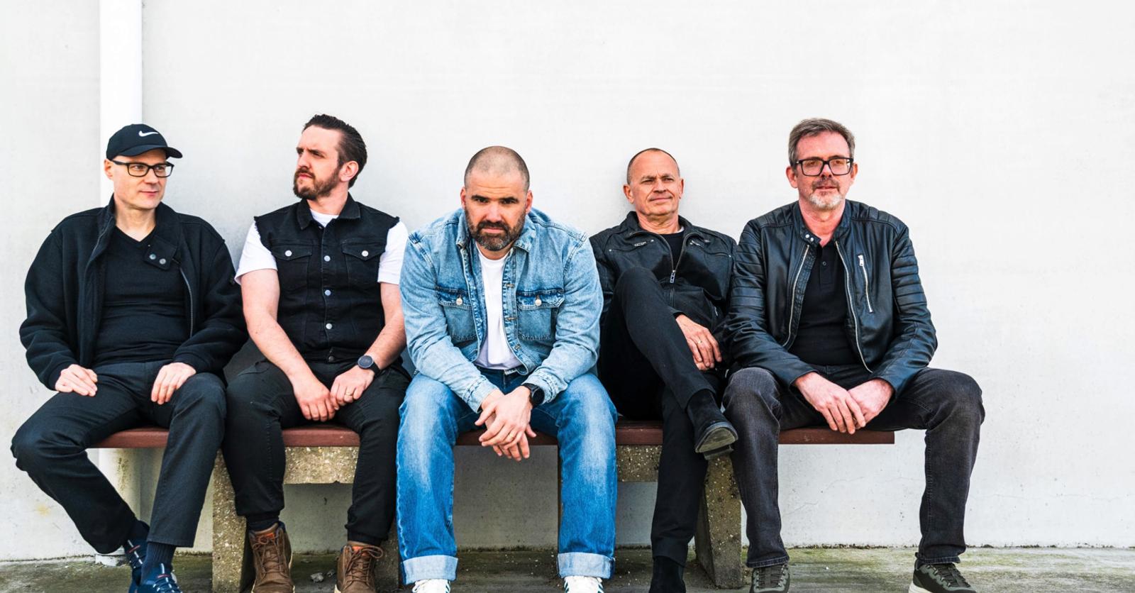 Roeselarenaar richt enige Bryan Adams-tributeband van België op: “We ...