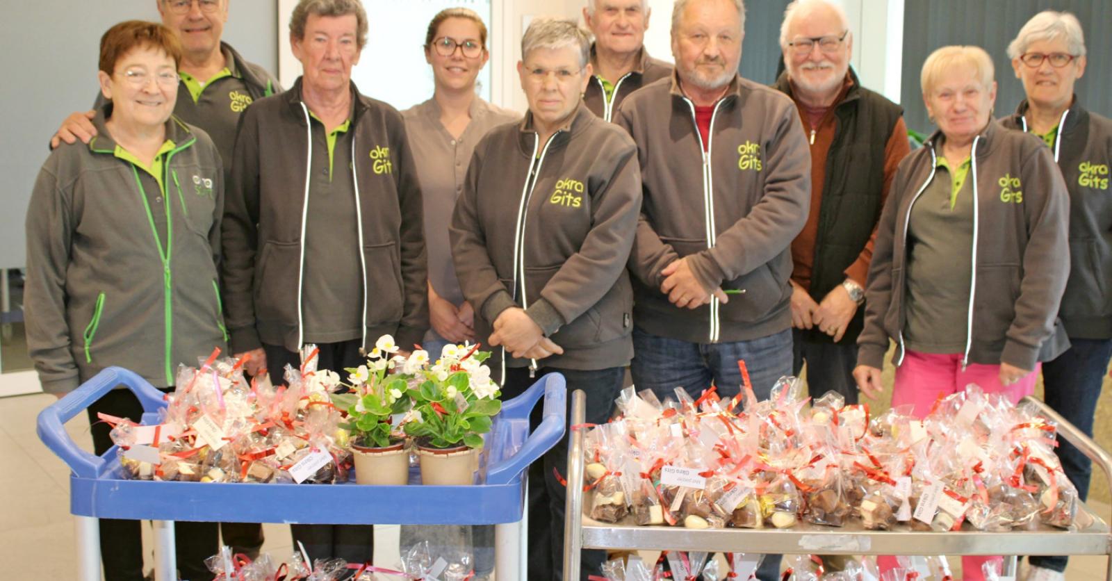Okra Gits deelt geschenken uit - KW.be
