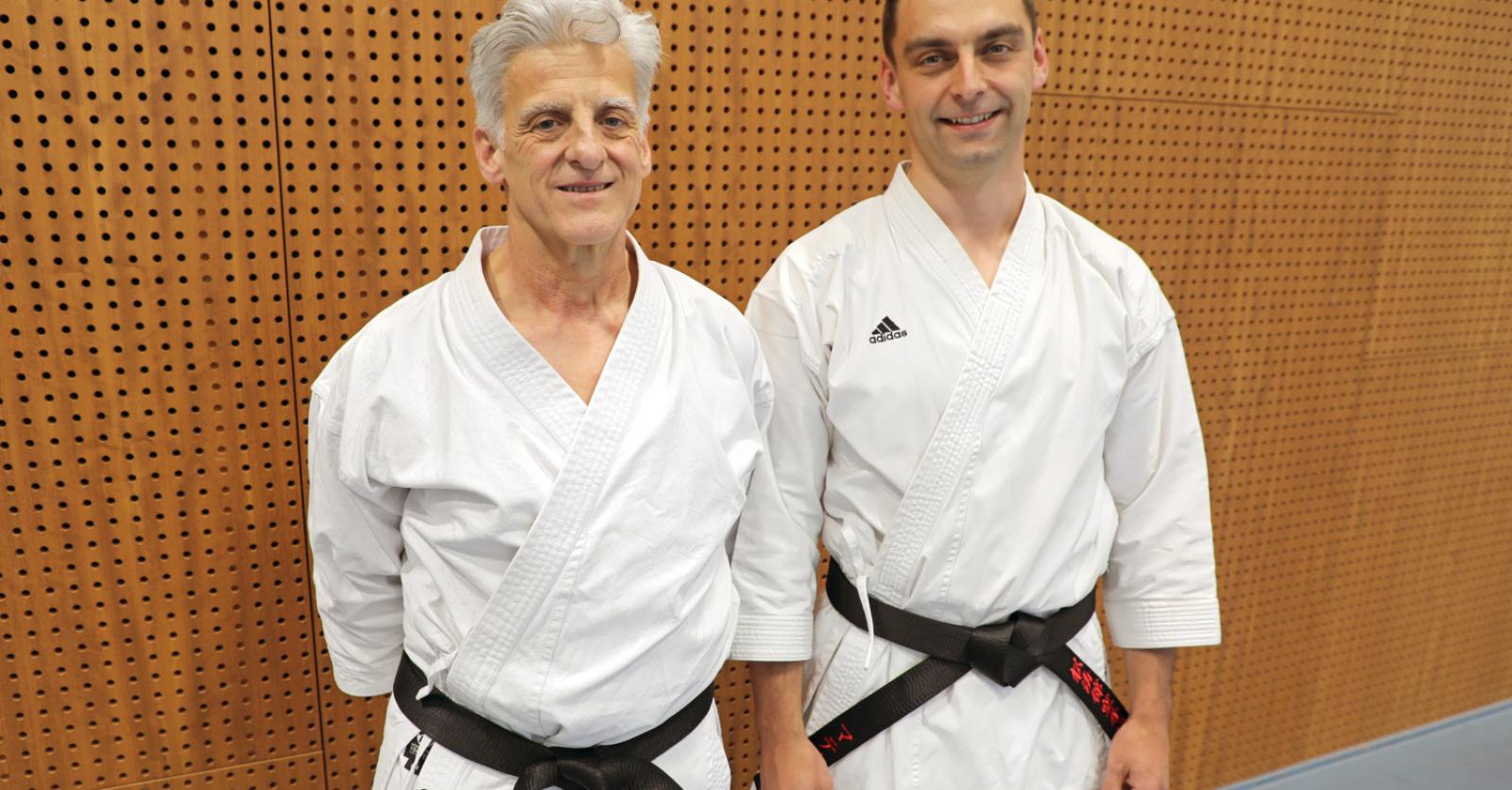 Karatekas Niels (62) en Mathias (36) behalen dan-graden: “Tonen wat ...