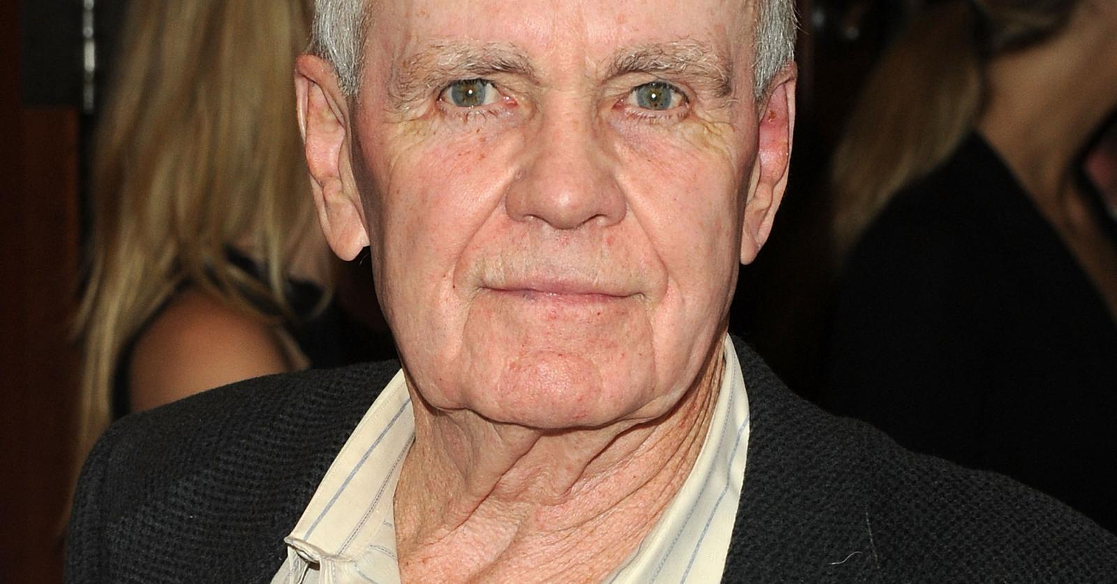 ‘Het Vanity Fair-artikel over Cormac McCarthy’s minderjarige muze is ...