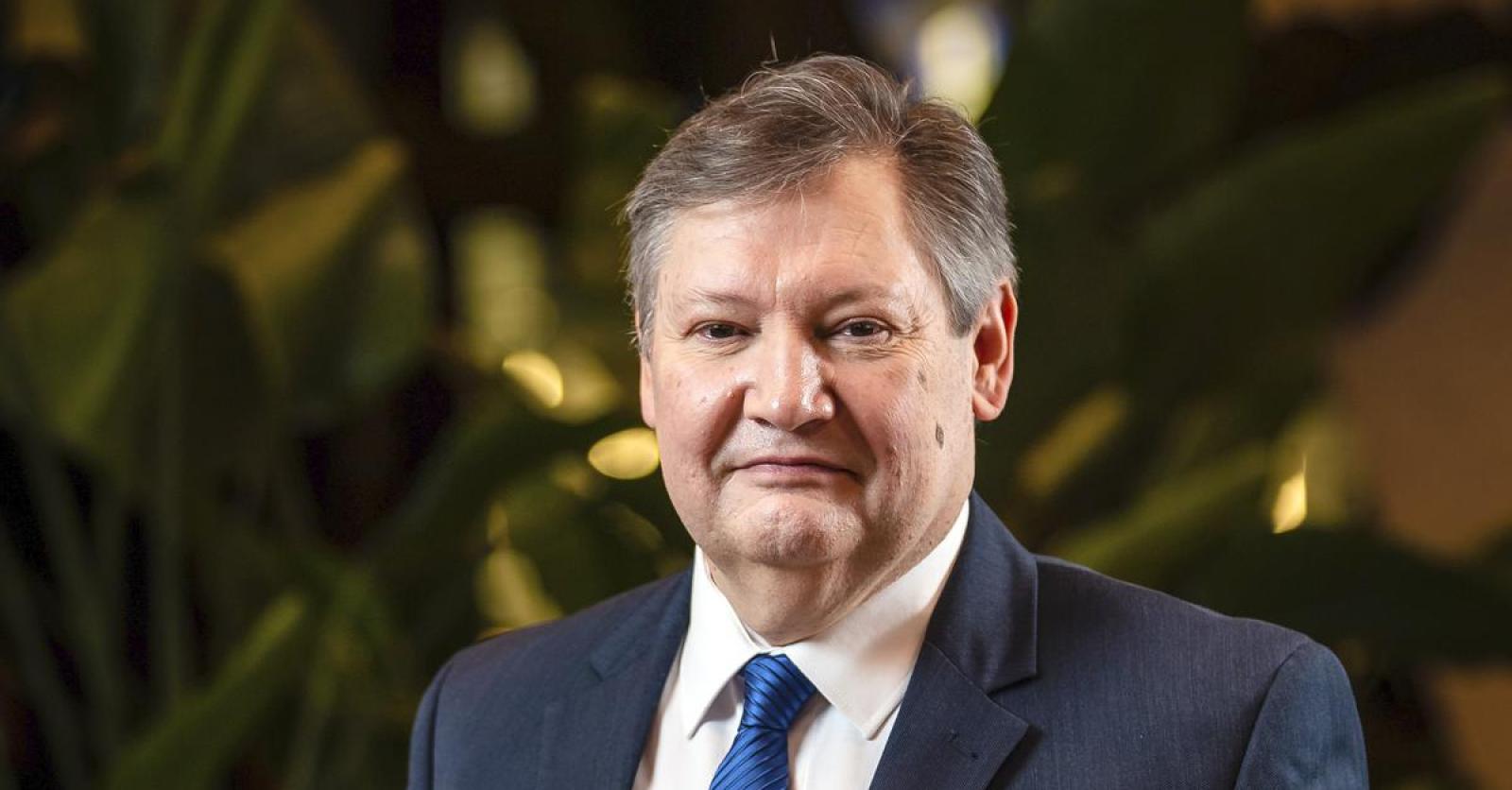 Paul D’Hoore maakt je ‘Wegwijs in investeren’: “Het is altijd een goeie ...