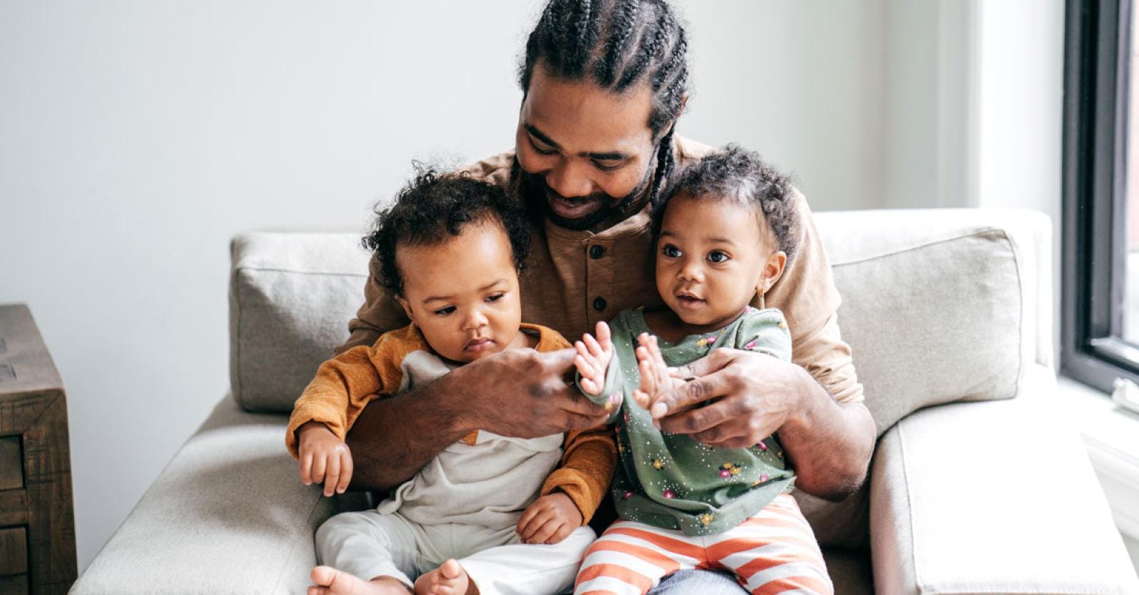 +50 babynamen voor een tweeling die perfect bij elkaar passen