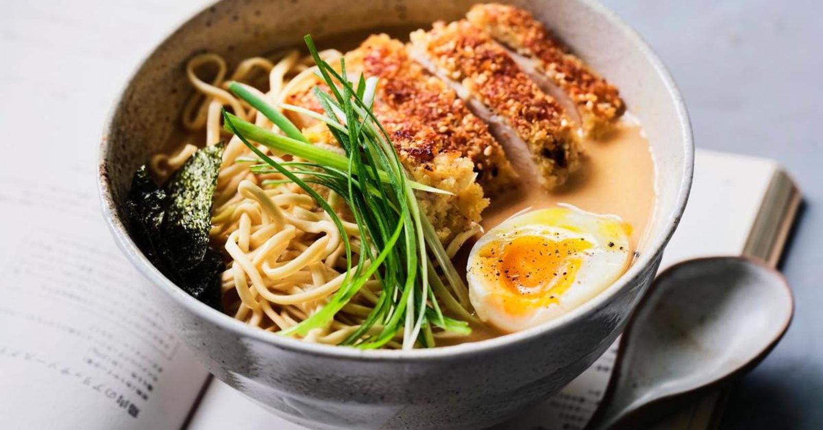 Cette recette de ramen au poulet katsu va vous rendre accro!