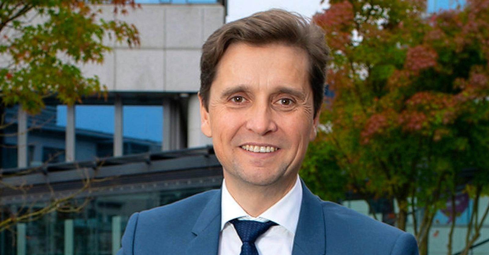 La banque de demain décryptée par Anthony Wolf (Sia): “Une ...