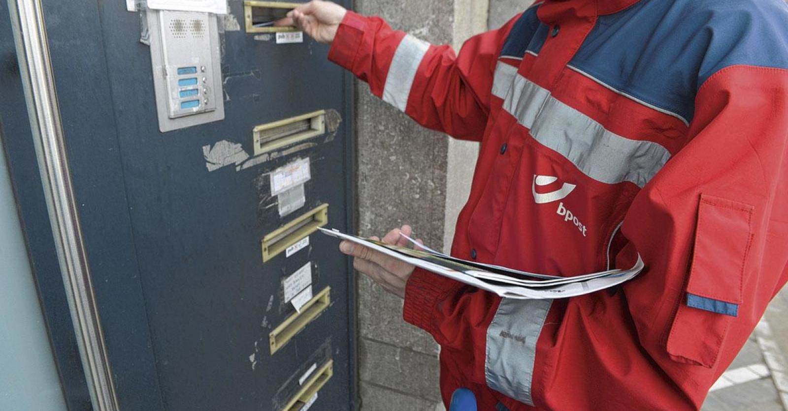 Accord trouvé chez Bpost: AMP distribuera les journaux flamands