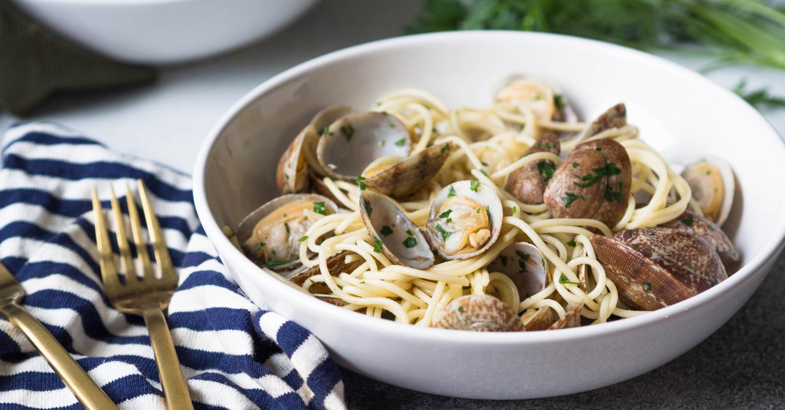 Pasta met schelpjes, Spaanse peper en citroenzeste