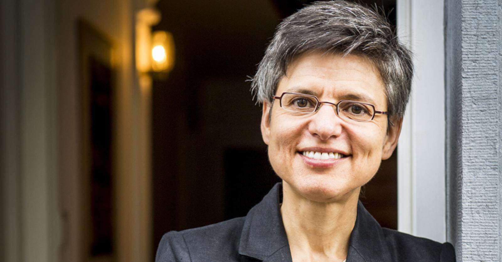 Antwerpse gouverneur Cathy Berx: ‘Verplicht mondmasker in openlucht ging te ver’