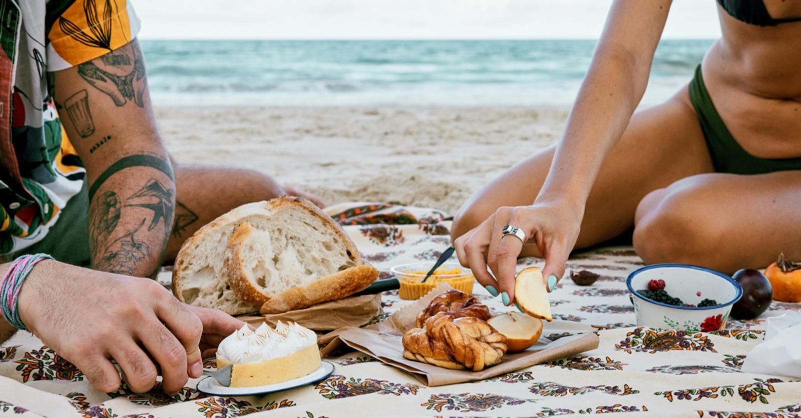 Deze snacks neem je makkelijk mee naar het strand