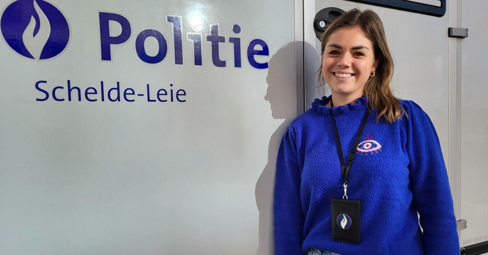 Emma is slachtofferbejegenaar bij de politie: 'Ik ben nog steeds bloednerveus'