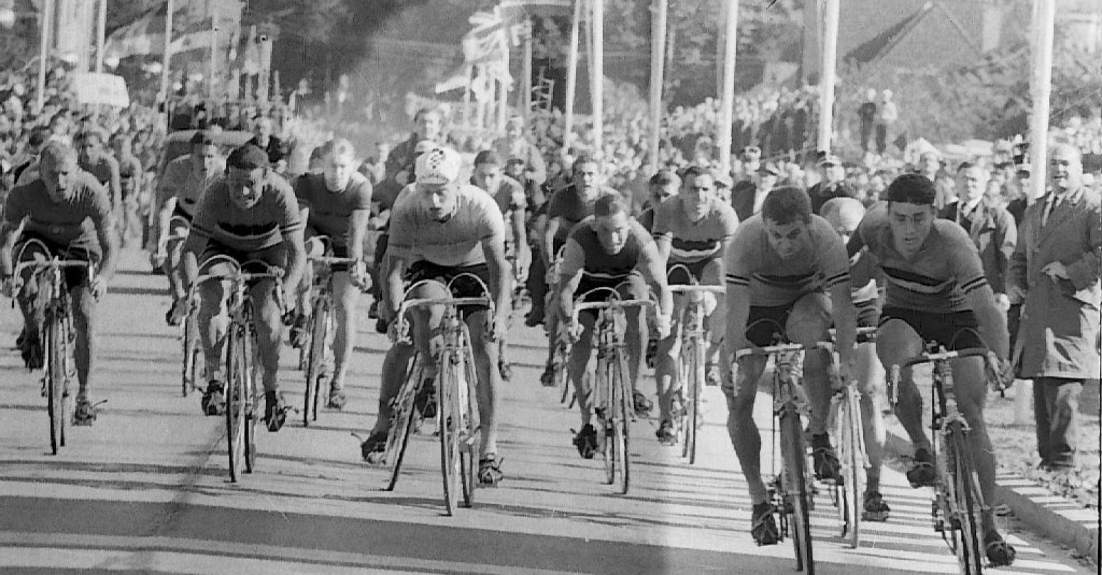 Het WK wielrennen 1963 in Ronse: het verhaal achter het 'verraad' van Benoni Beheyt tegenover ...
