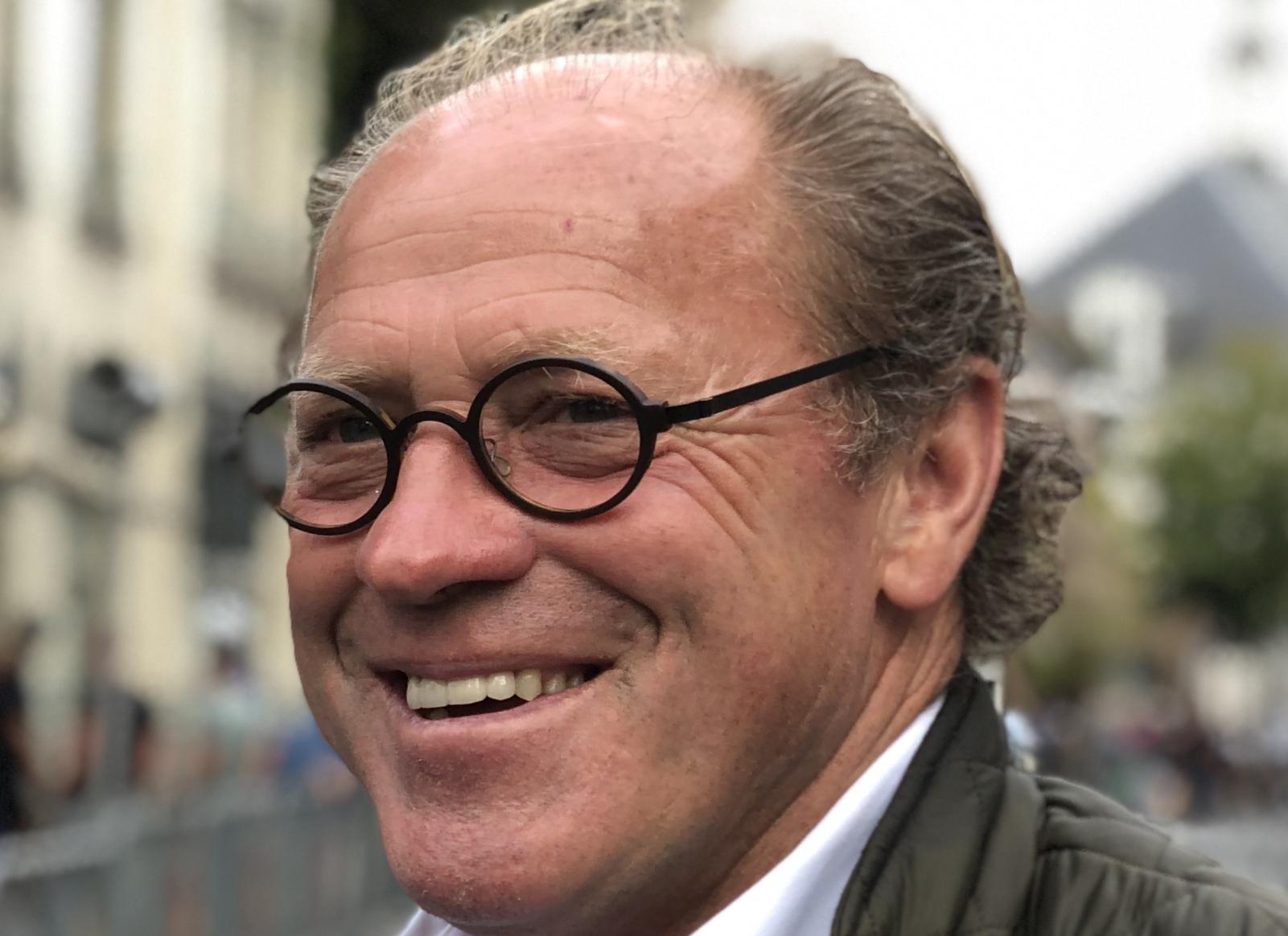 Geert De Roo zet punt achter politieke loopbaan: “Tijd om fakkel door ...