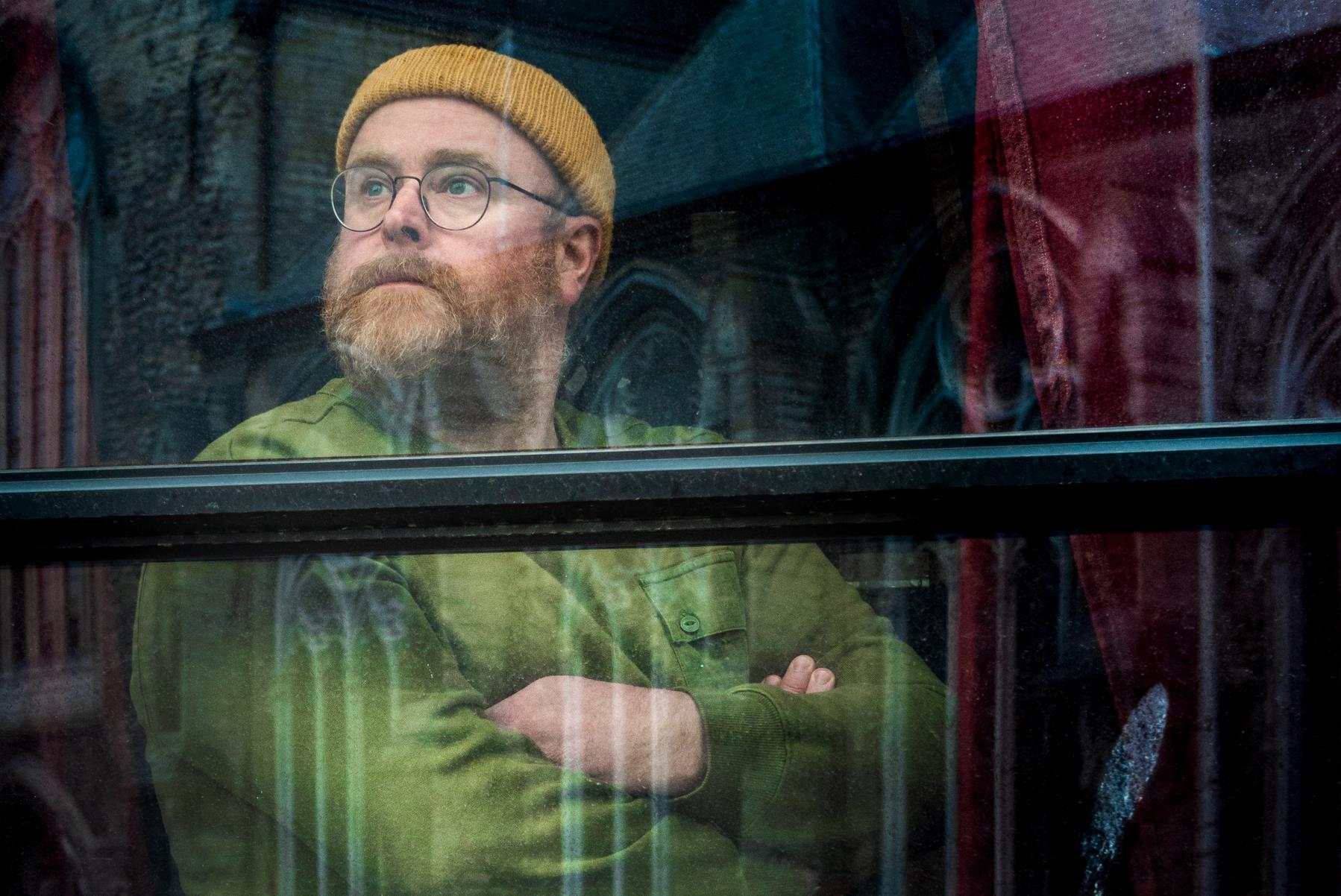 Acteur Wouter Bruneel verzorgt kerstconcert met Symfonieorkest ...