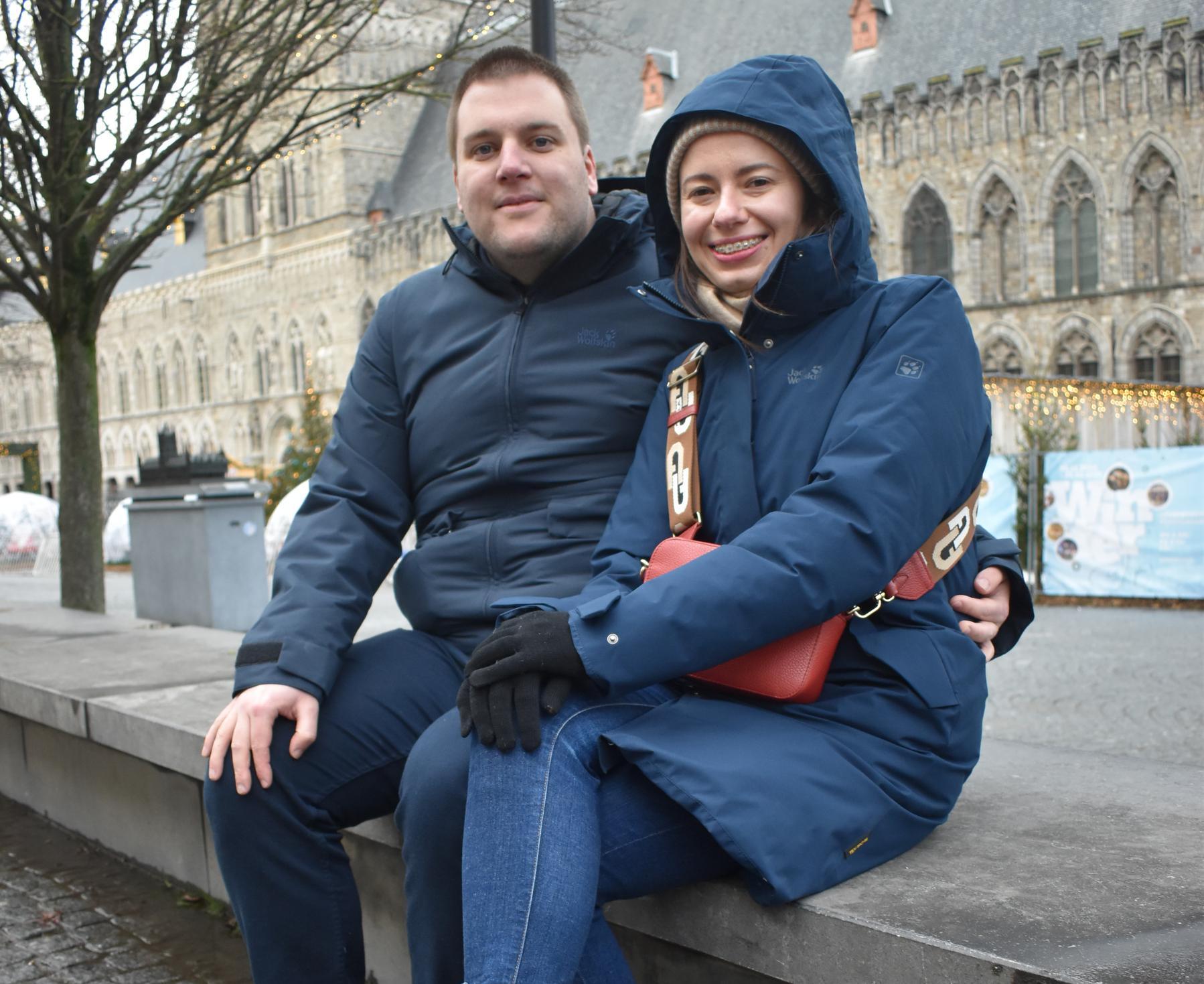 Simon Devos woont samen met zijn Oekraïense vrouw en schoonmoeder ...