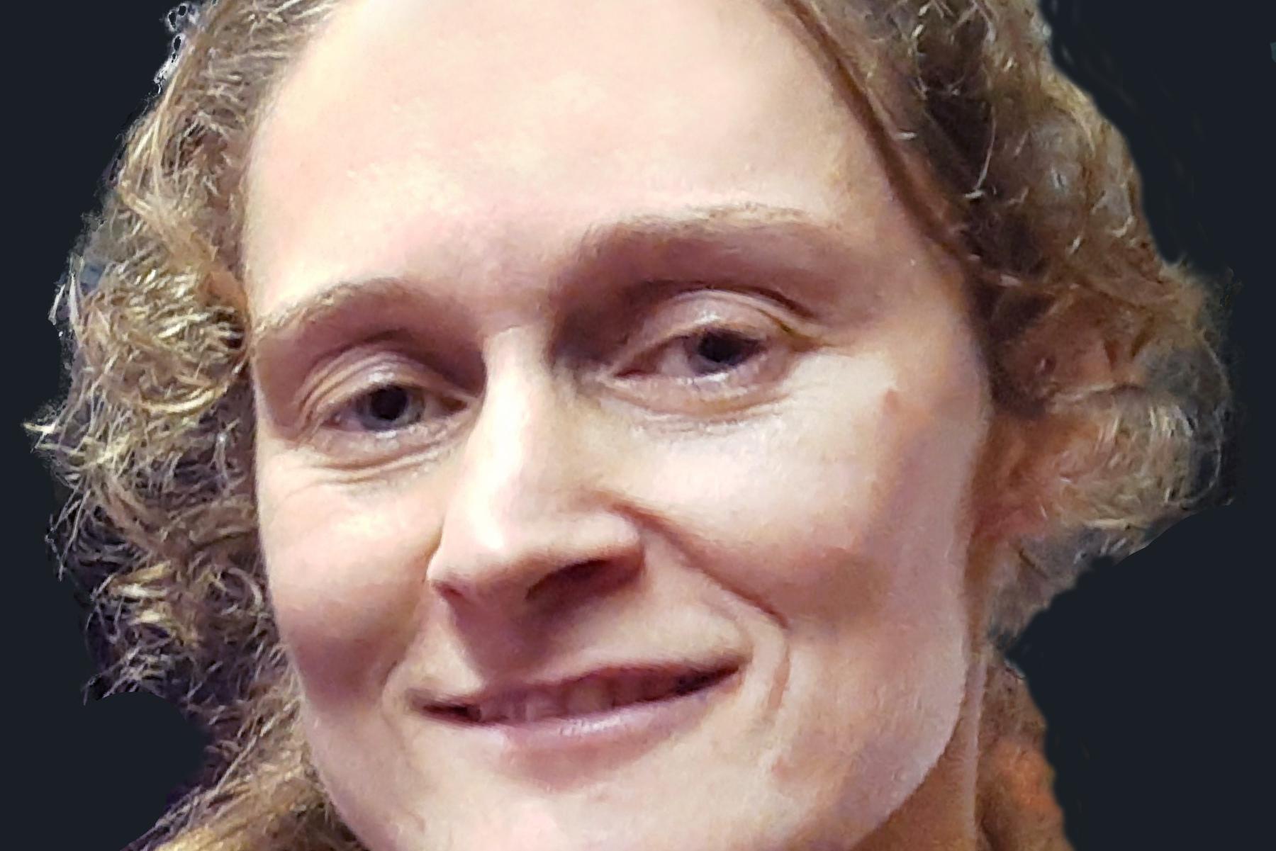 Eind mei boksgala met Delfine Persoon in stedelijke sporthal van ...