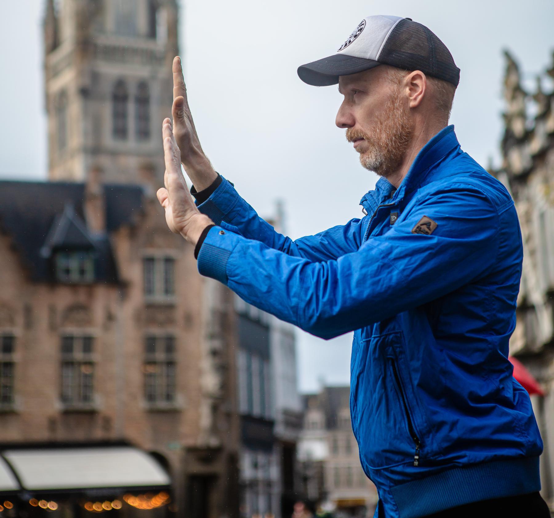 Comedian David Galle organiseert shitty tours in Brugge - KW.be