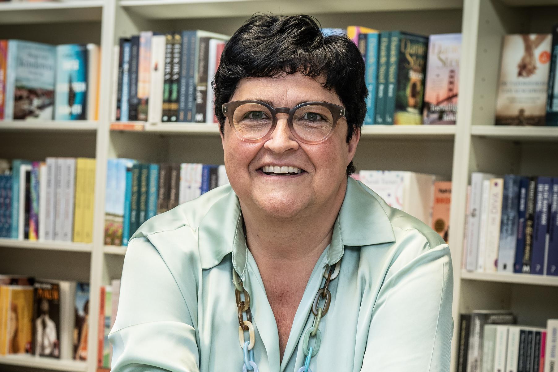 Trui maakt met Standaard Boekhandel droom waar - KW.be