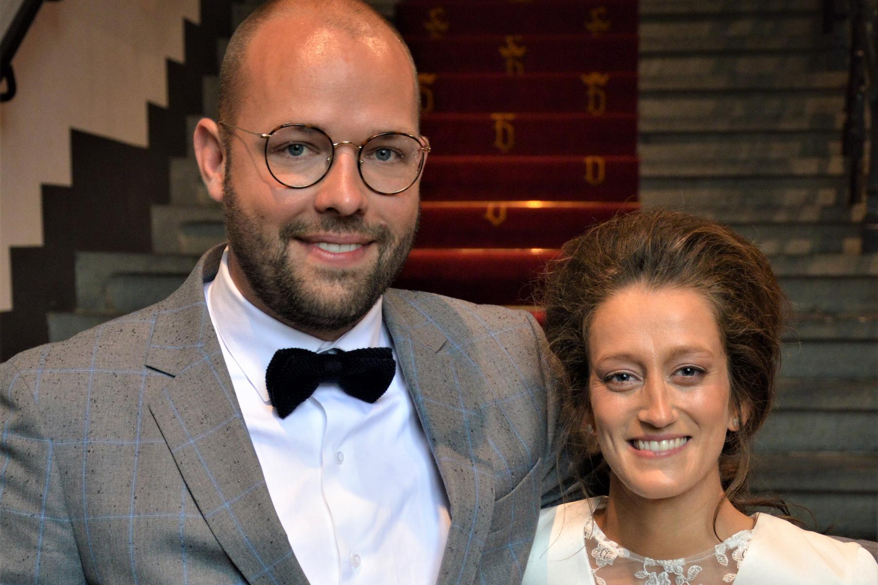Siska en Justin geven jawoord met zeven maanden vertraging - KW.be