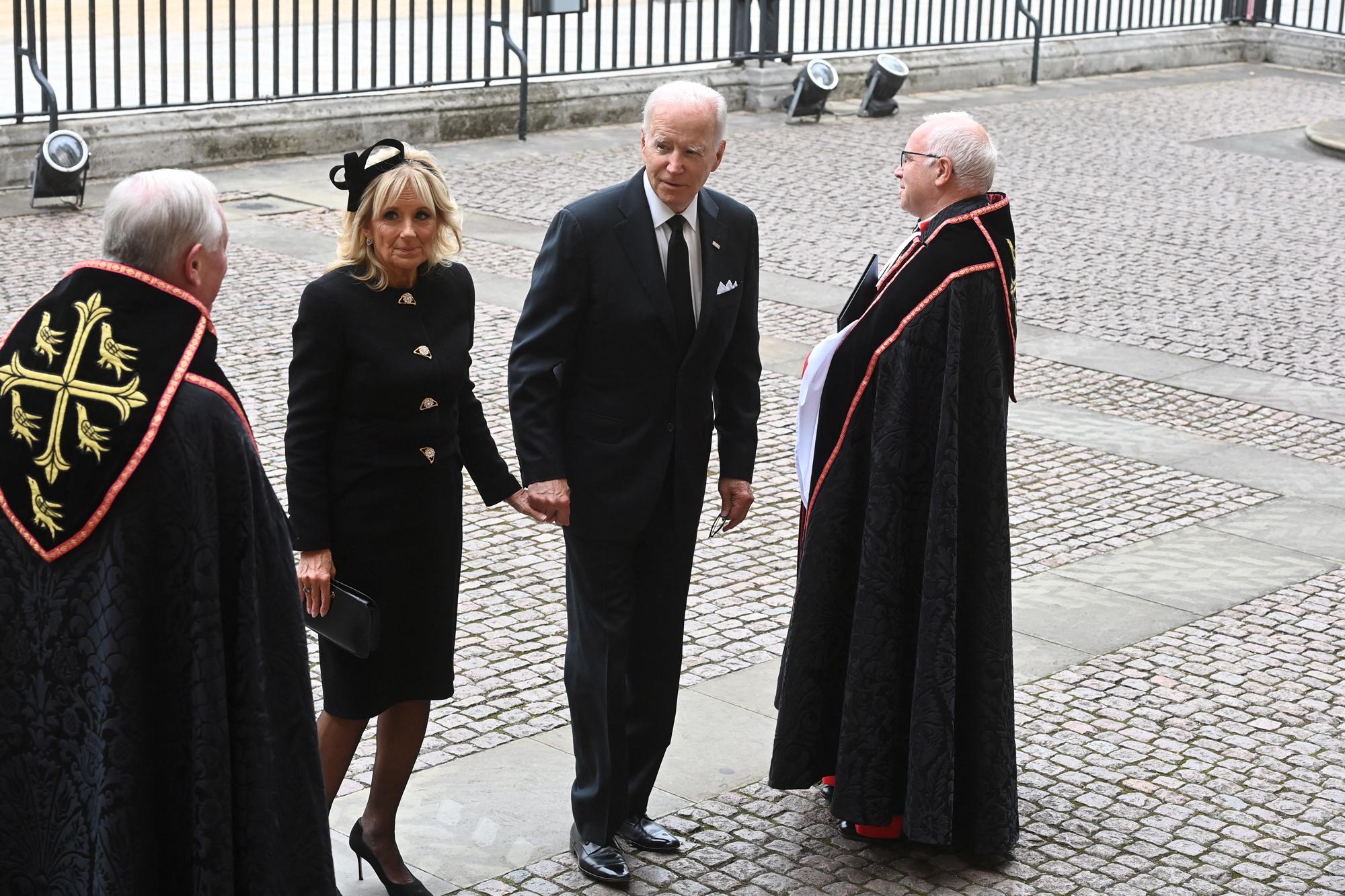 In beeld: wereldleiders en staatshoofden in Westminster Abbey voor ...
