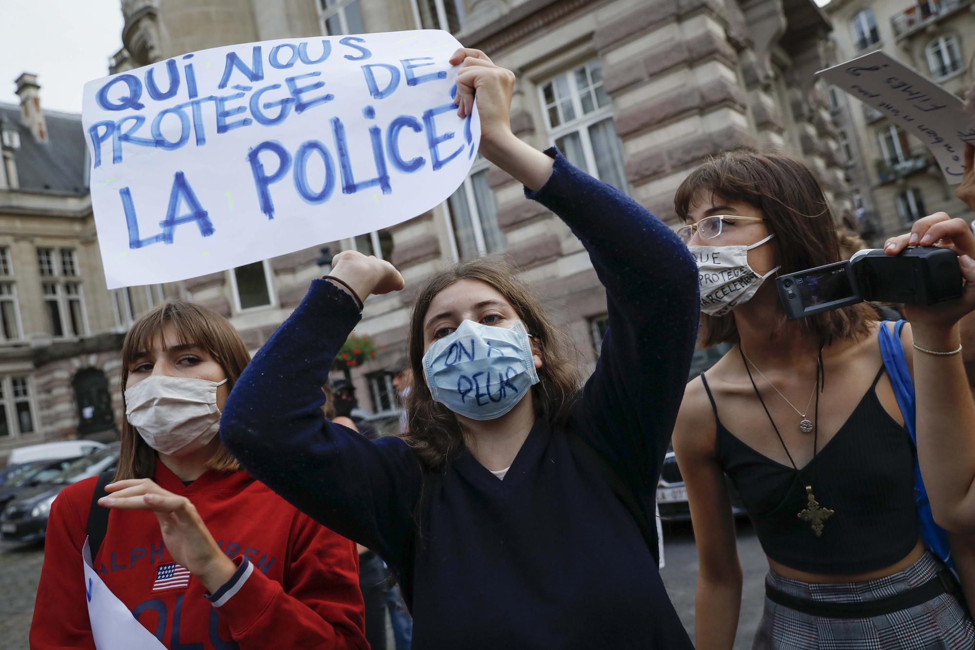 Lannée 2020 A Aussi été Celle Des Violences Policières