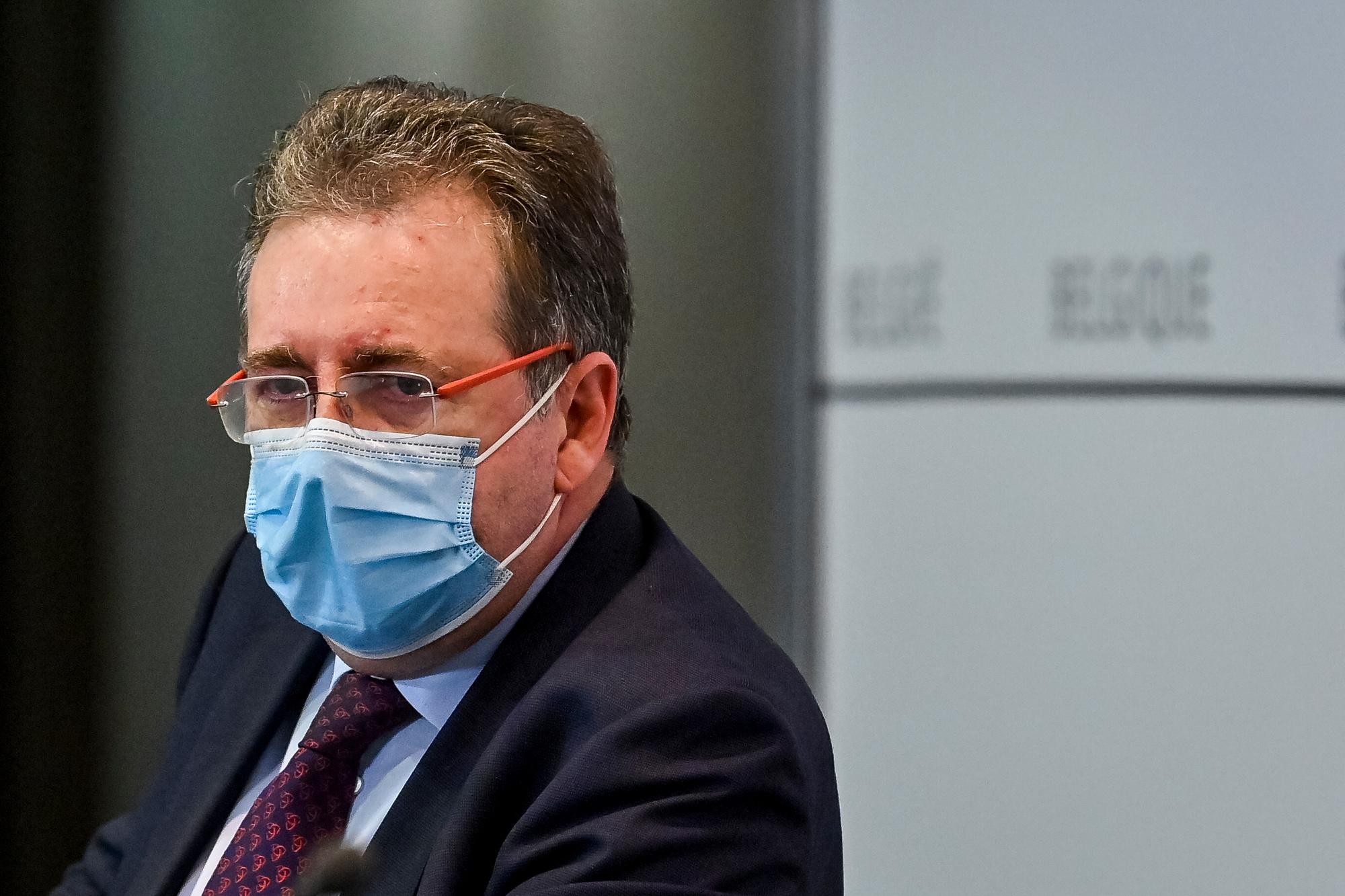 Vervoort: "Nous devons aller vite mais rien ne justifie le délai décidé ...