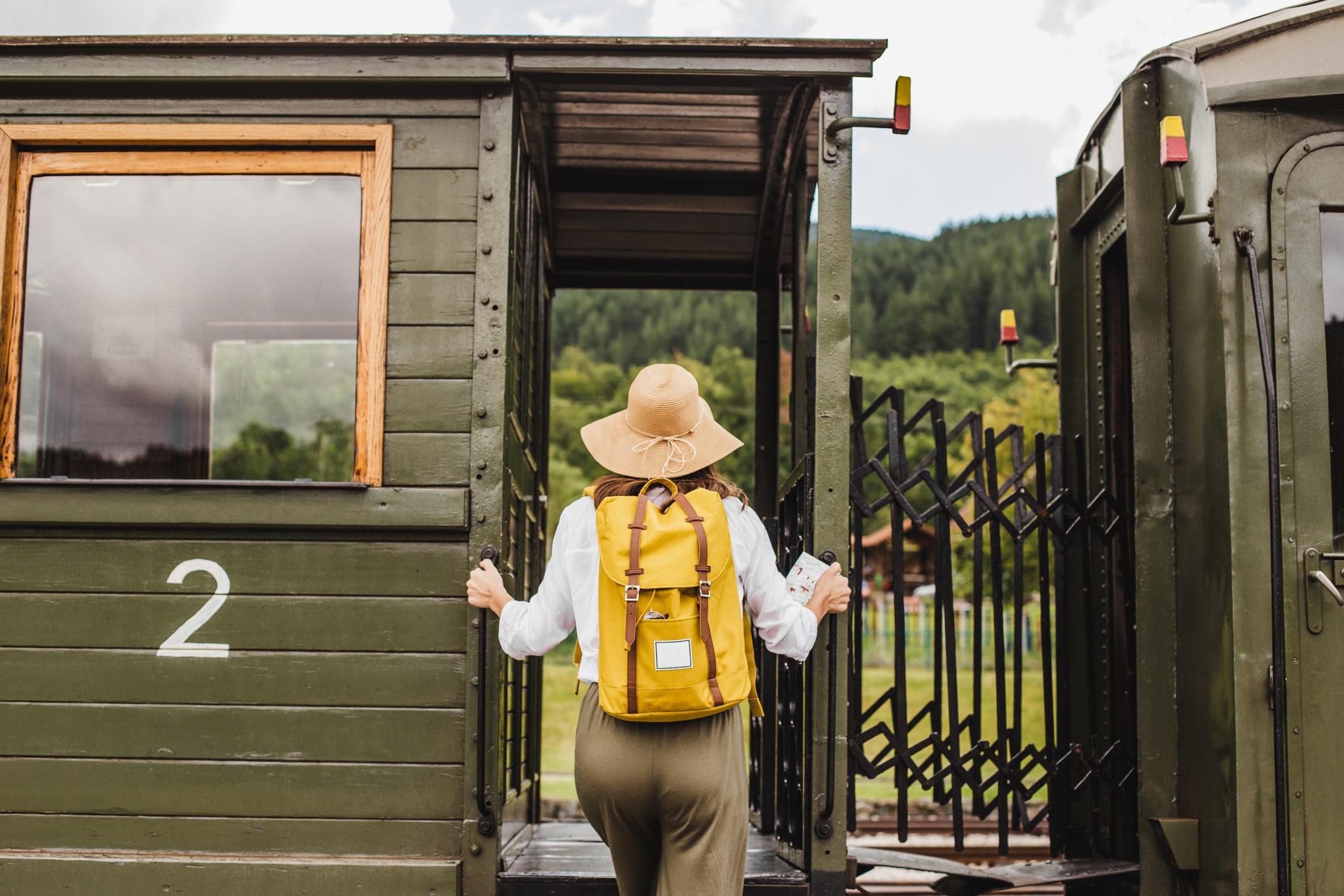 Il est possible de voyager dans un train décoré par Wes Anderson