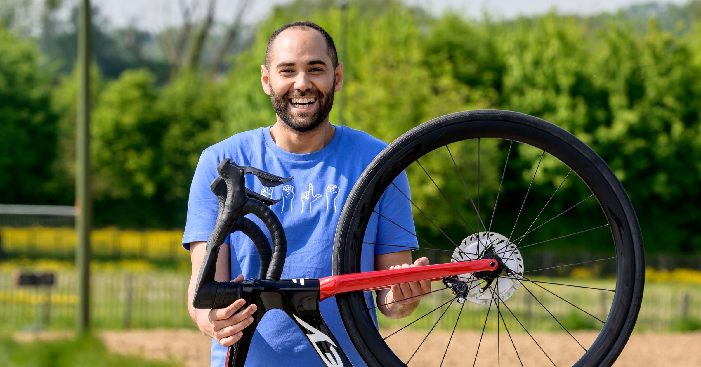 Issam Dakka uit ‘Dertigers’: ‘Ik heb mezelf lang niet graag gezien'