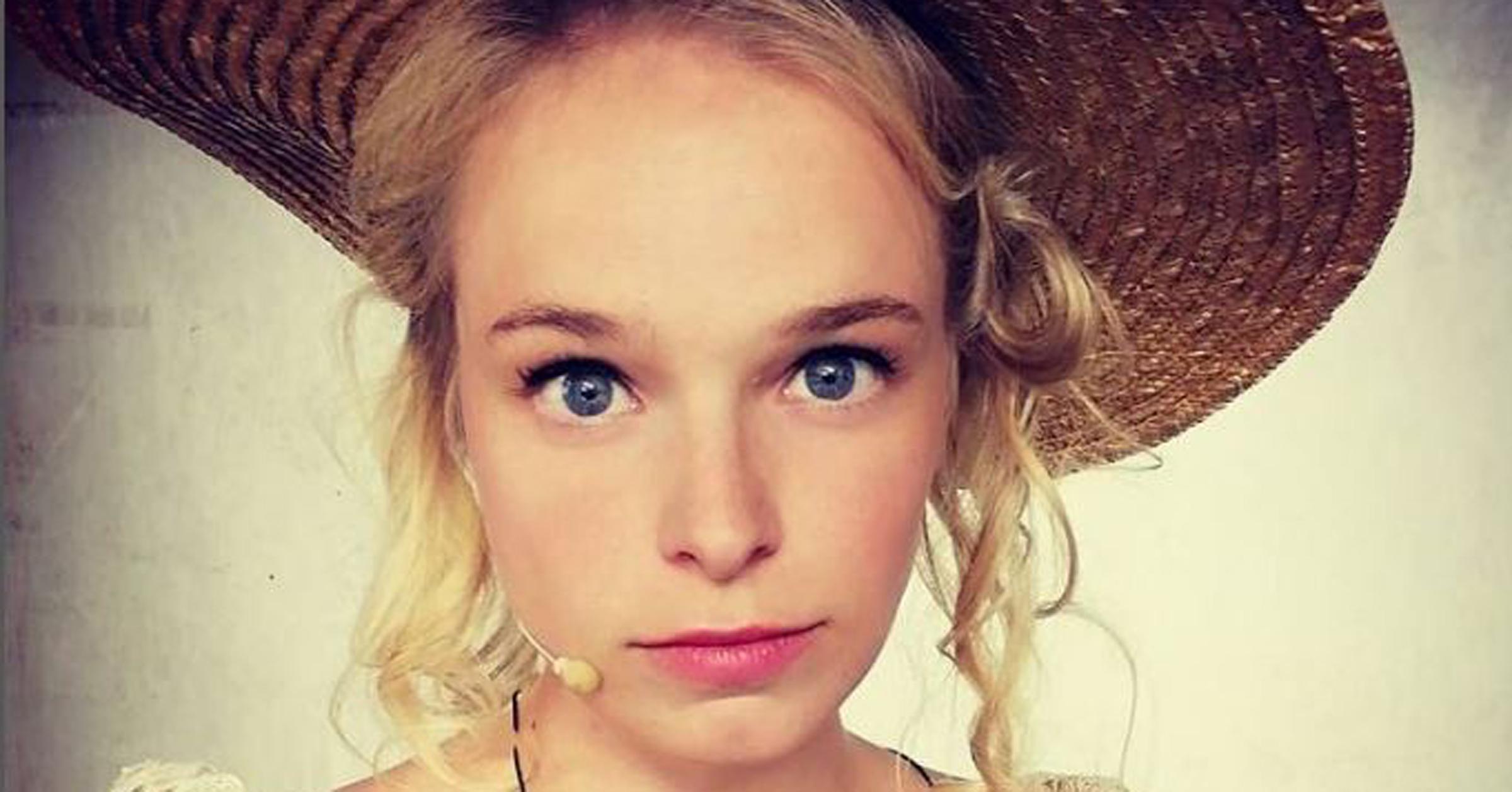 Lotte Stevens (28): 'Mega Mindy heeft nu een buikje, punt'