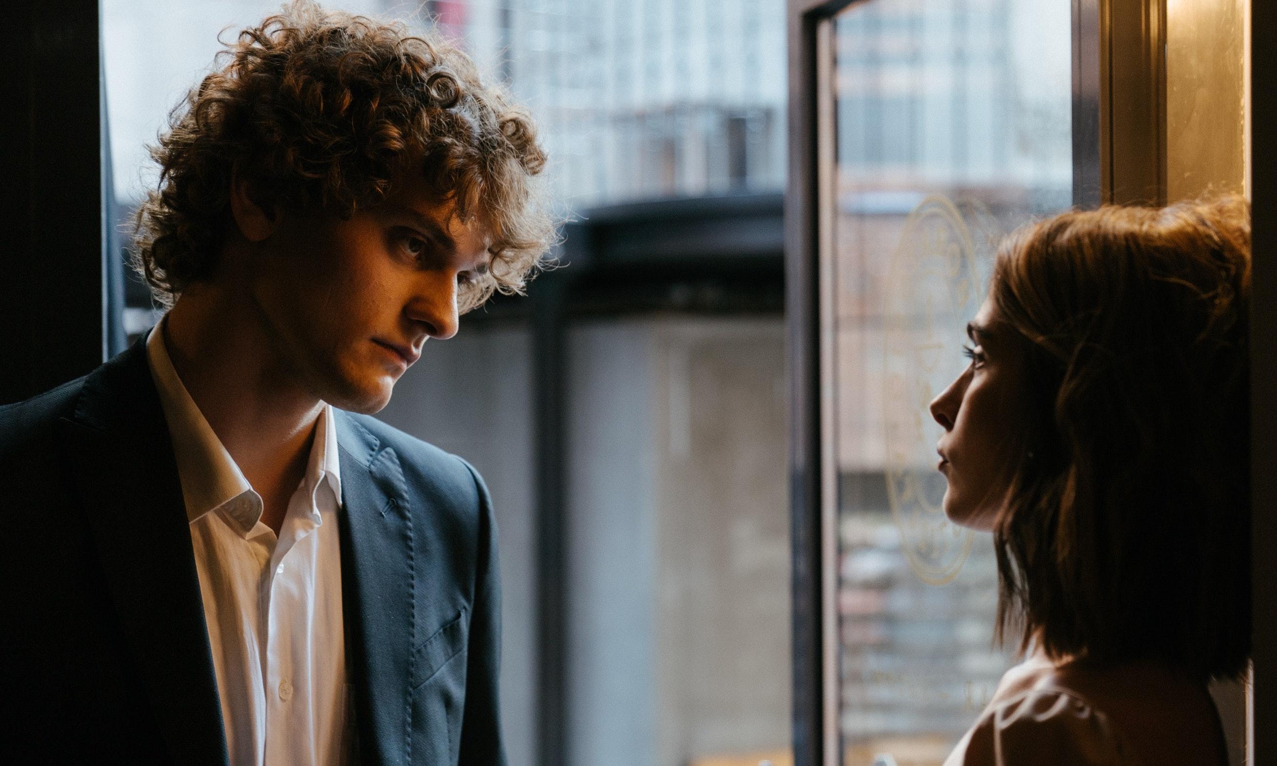 Ces expressions faciales seraient le signe qu'une personne ressent de l'attirance pour vous