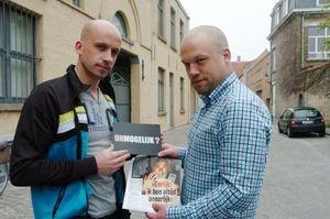 Bram Noë en Mark Mouton uit Brugge nemen het tegen Gili op in ...