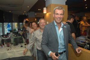 Zanger-presentator Herbert Verhaeghe stelt zijn nieuwe album voor - KW.be