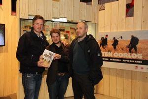 Tentoonstelling tv-programma en boek Ten Oorlog voorgesteld in IFF in ...