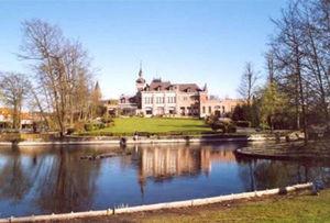 Herwaarderingsplan Kasteel van Moerkerke goedgekeurd - KW.be