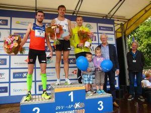 Tom Meire uit Brugge wint Knokke 10K - KW.be