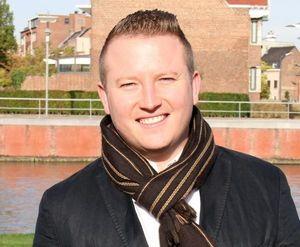 Axel Weydts legt in Kortrijk eed af als schepen - KW.be