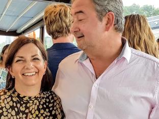 Petra opent ‘Presenti’ in Tielt met geschenkmanden, chocolade en ...