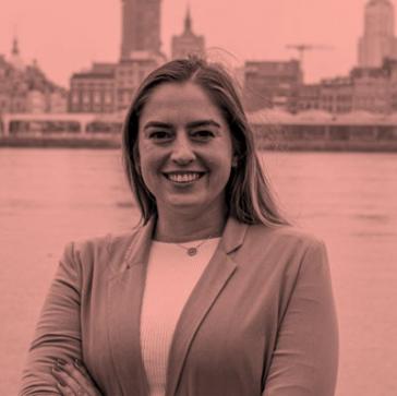 Alexandra D'Archambeau (Open VLD), Auteur bij Knack